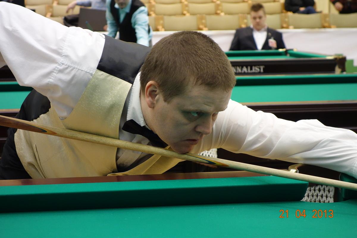 Jari Timonen valloitti Saimaan ja Mikko Hämäläinen Pietarsaaren - Suomen Biljardiliitto ry